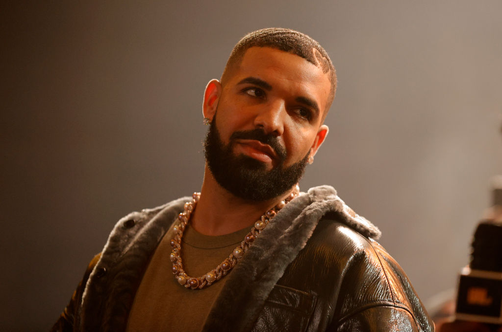 La storia del presunto dissing di Drake che però è stato fatto da una AI