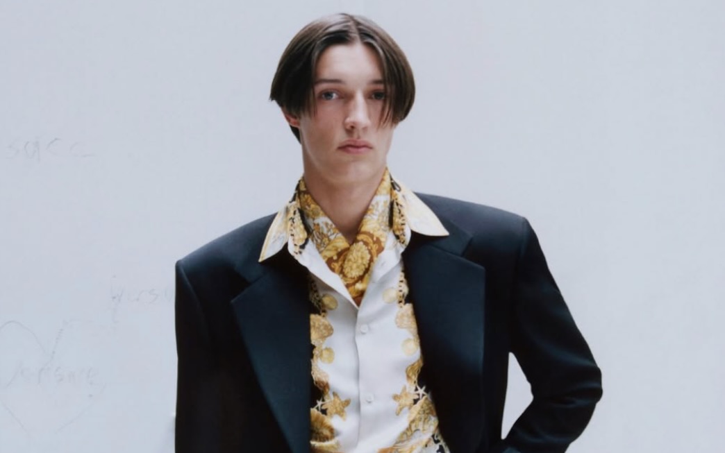 Il debutto di Dario Vitale da Versace non sarà una sfilata ma un evento ...